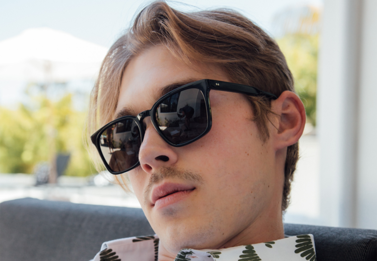 Raen Pierce Sunglasses - Black/Dark Smoke | Garmentory